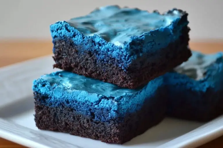 Blue Velvet Brownies – Easy Recipes & Dinner Ideas with Emma